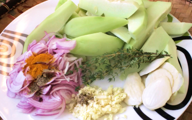 Recette Cari de chouchou de la Réunion - Ile de la Réunion